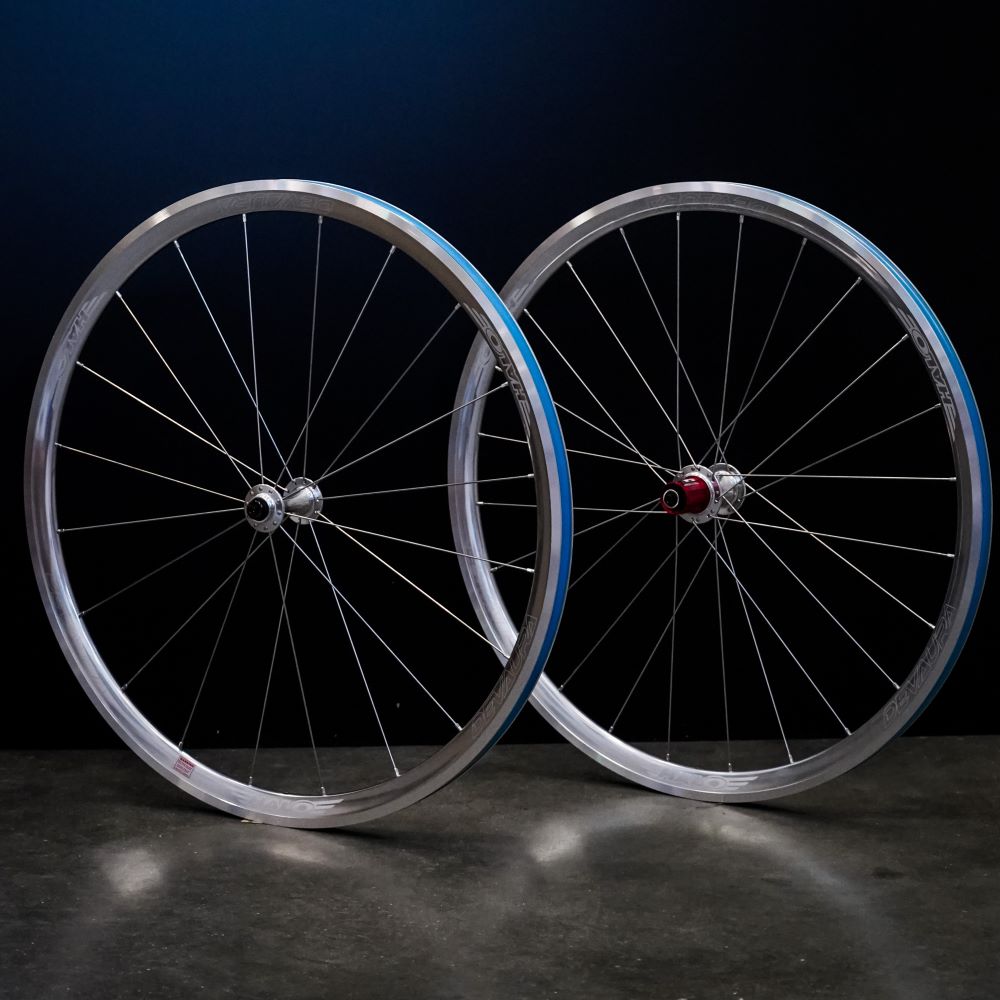 Devaura RS2 700c Wheels Silver | Halo Wheels